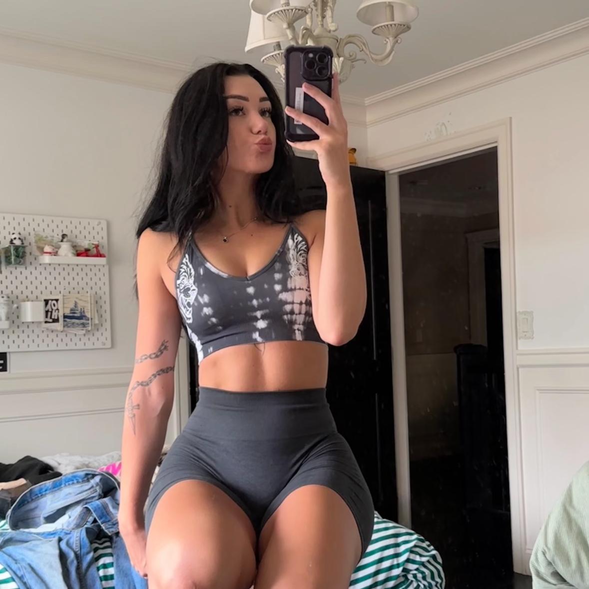 Goddess V findom’s Official Social Fan Page | LoyalFans