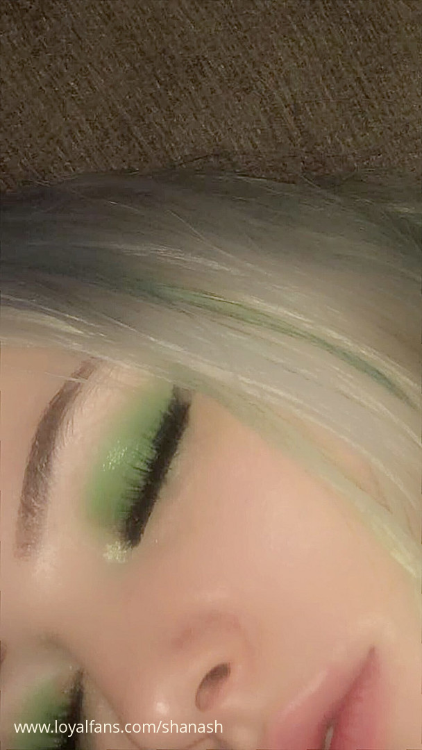 shanash's Official Social Fan Page | LoyalFans