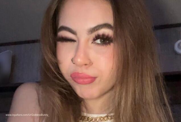 GODDESS BUNNY FINDOM FEET Live Stream - Watch GODDESS BUNNY FINDOM FEET ...