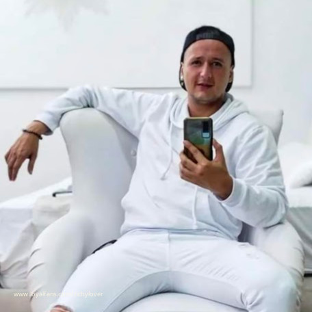 RichyLover’s Official Social Fan Page | LoyalFans