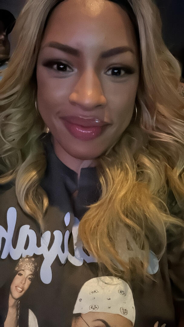 Lady Luscious Lips’s Official Social Fan Page | LoyalFans