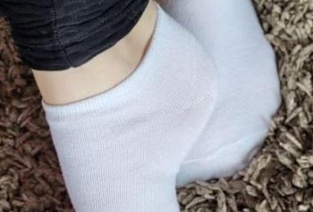 Sock Simp Bait - Darkluna420 Femdom Feet Findom Official Photos | www ...