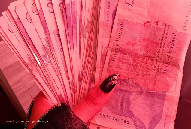 My first (big) Cashmeet story - as a Domme - GoddessCyn Official Photos ...