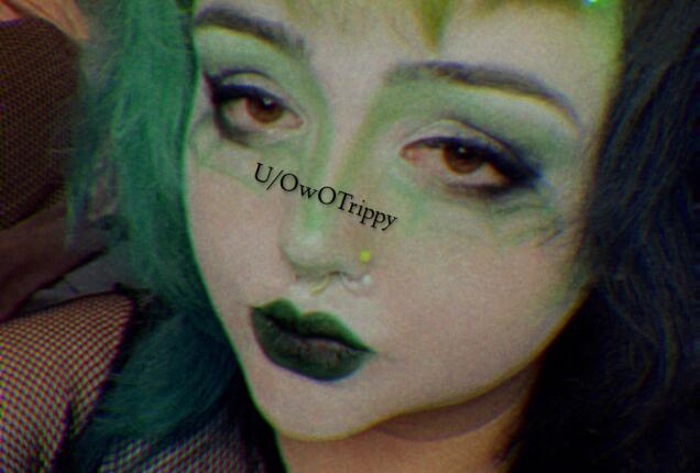 Mommy Dommy - UwU GothGirl Official Profile | LoyalFans