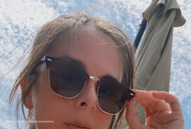 In unison - Queen Paisley Findom Femdom Official Photos | www.Loyalfans.com