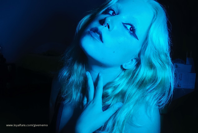 Smoking a cigarette - Give me Mo Official Profile | LoyalFans