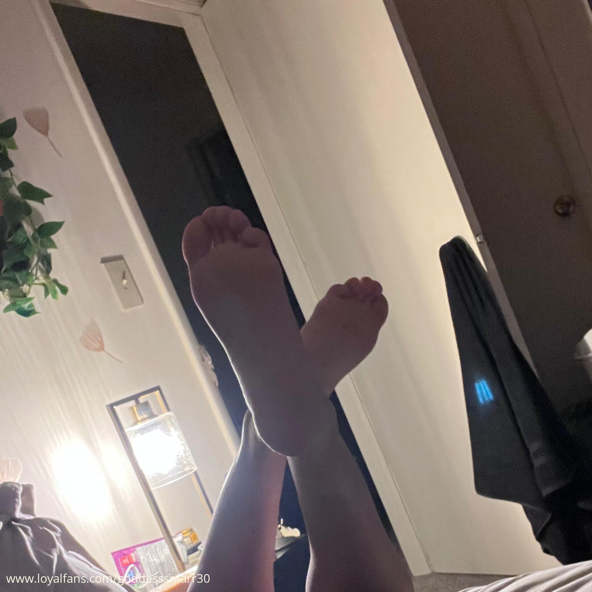 Findommarr's videos and clips | Official account | LoyalFans