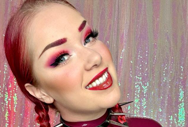 LIVE IN 5MIN - LatexBarbie Official Photos | www.Loyalfans.com