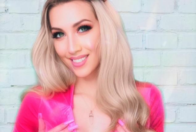 Middle Finger Mindfck - PRINCESS LUCKY Findom Official Profile | www ...