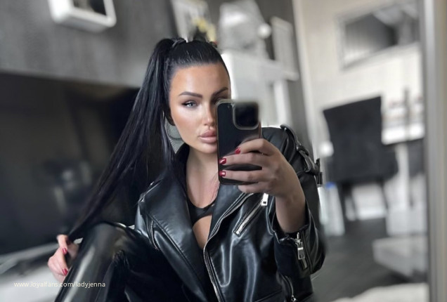 I know you have a weakness for tight shiny leggings and my super long ...