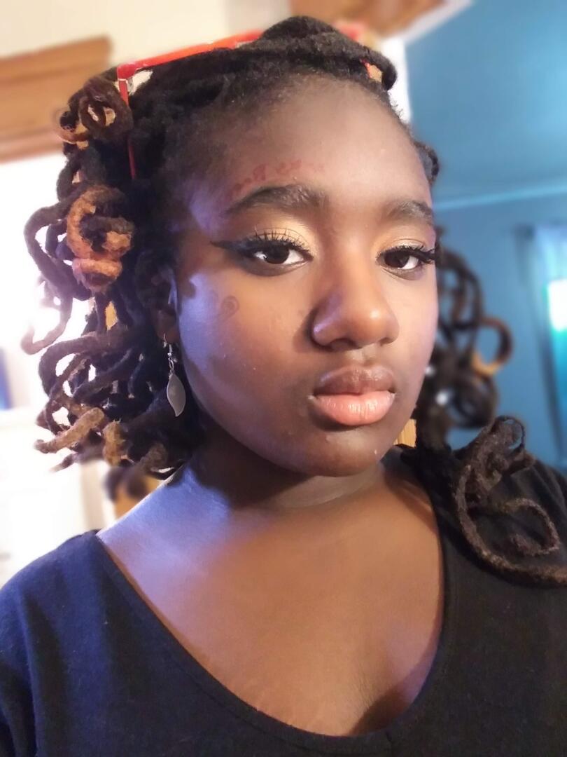 Izzy_the_poet's Official Social Fan Page | LoyalFans