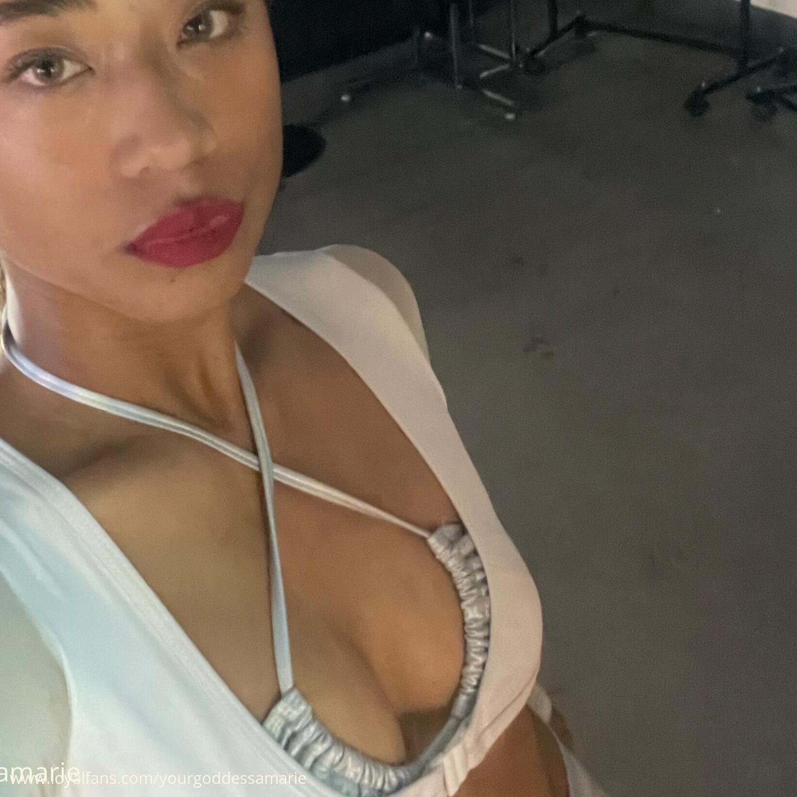 Not So Tiny Dancer’s Official Social Fan Page | LoyalFans