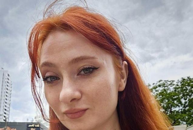 Beauty becomes mysterious and interesting when it is hidden by clothes ...