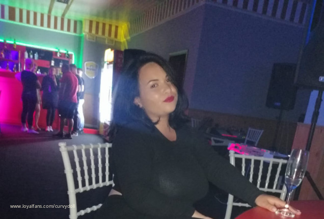 hi! - CurvyDoll Official Photos | LoyalFans