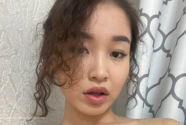 👿You are a slave who has to pray for any photo of the mistress👿 - Asian Mistress Ruby Official ...