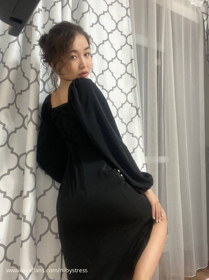 As a mistress, I have complete control over my slave. I make all the decisions and he must obey ...