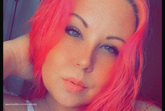 What color are… - Trixiebaby Official Photos | www.Loyalfans.com