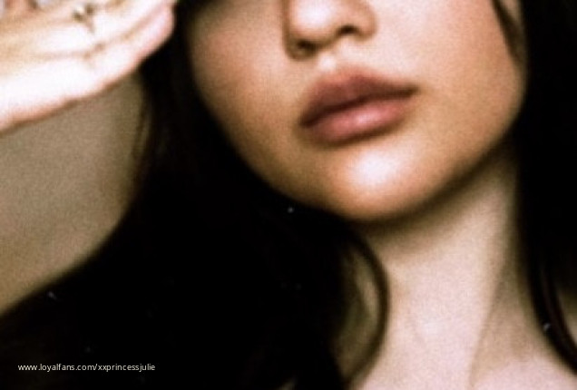 Keep looking, subbie. You’ll never have them. - xxPrincessJulie ...