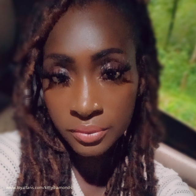 Raeven Sky’s Official Social Fan Page | LoyalFans