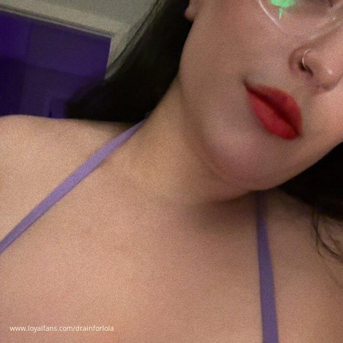 Lola The Findomme's Official Social Fan Page | LoyalFans