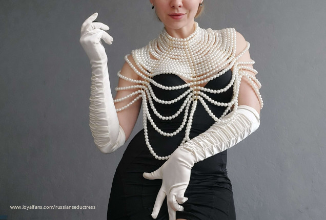 Reading your mind - Russian Seductress Miss Kate Official Photos | www ...