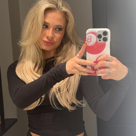 Goddess Ainsleyyyy's videos and clips | Official account | LoyalFans