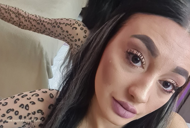 How are you doing boys? - Diamond LucyKims Official Photos | LoyalFans