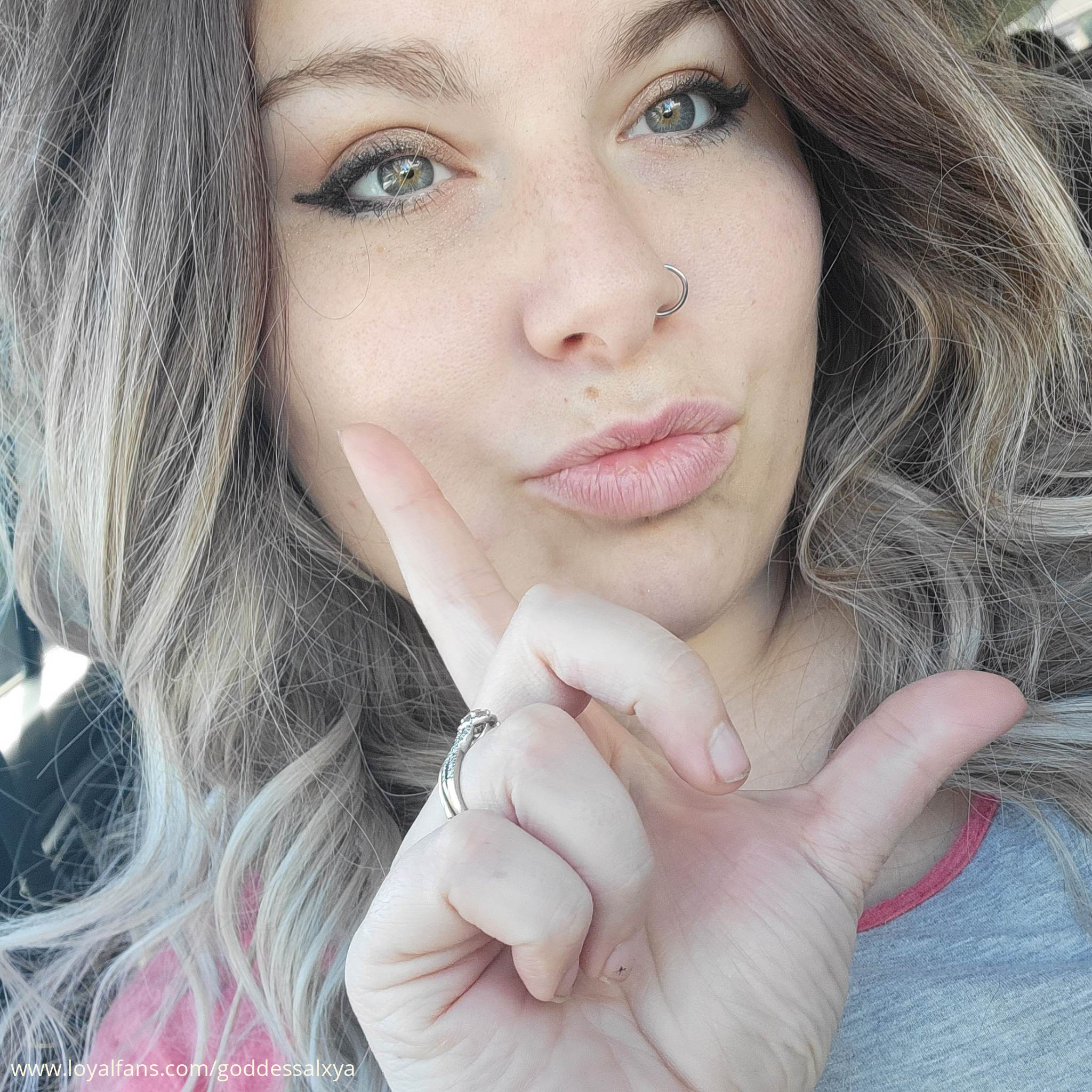 Goddess Alxya’s Official Social Fan Page | LoyalFans