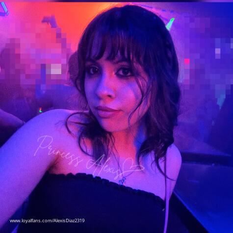 Making you weak by my selfies again 😵‍💫😌 - Princess Alexis Diaz ...