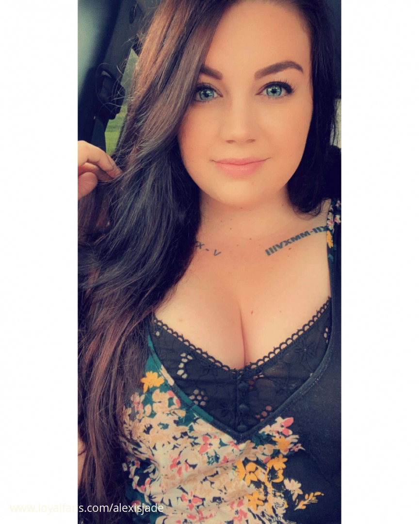 Alexis Jade's Official Social Fan Page | LoyalFans