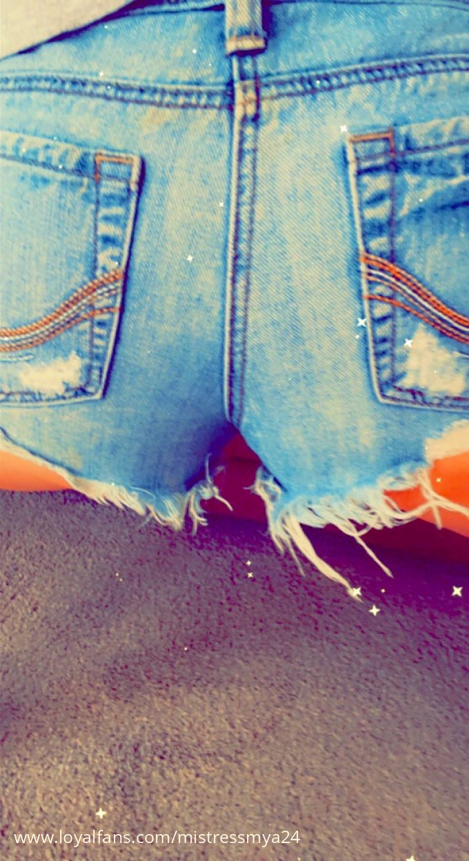 Booty Short Season - Mya Mya Official Photos | www.Loyalfans.com