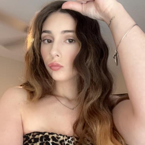 Goddess Robin Lee's videos and clips | Official account | LoyalFans