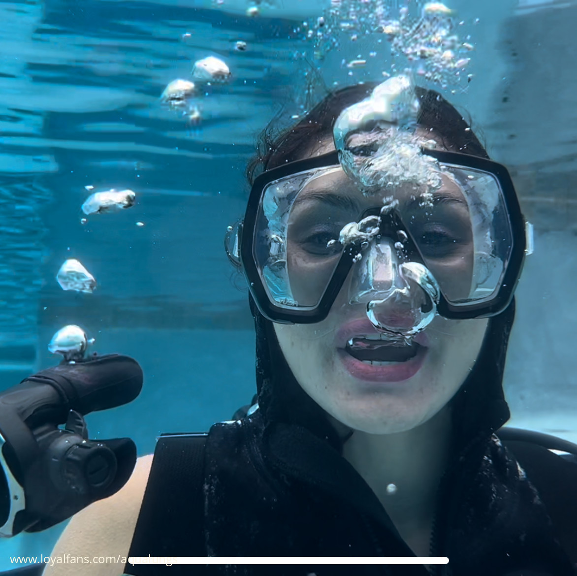 Aqualungs's videos and clips | Official account | LoyalFans