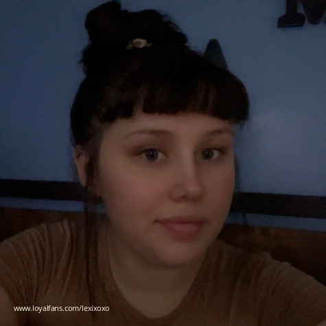 Lexixoxo’s Official Social Fan Page | LoyalFans