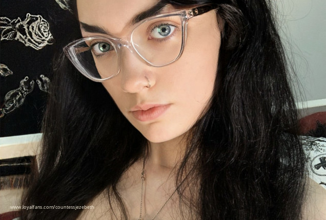 🎃 - Countess Jezebeth Mesmerizing Femdom Official Photos | LoyalFans