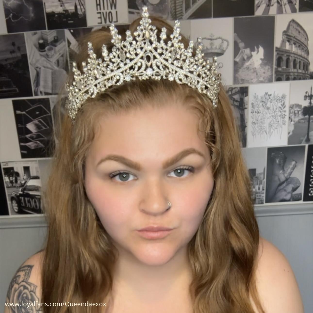 Queen Dae FINDOM's videos and clips | Official account | LoyalFans