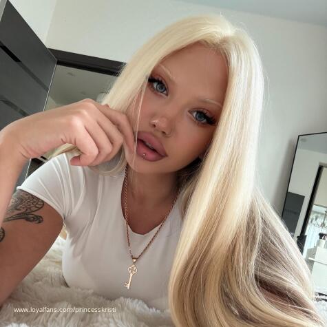 The more you look, the more you want Me ️ - Princess KRISTI Official ...