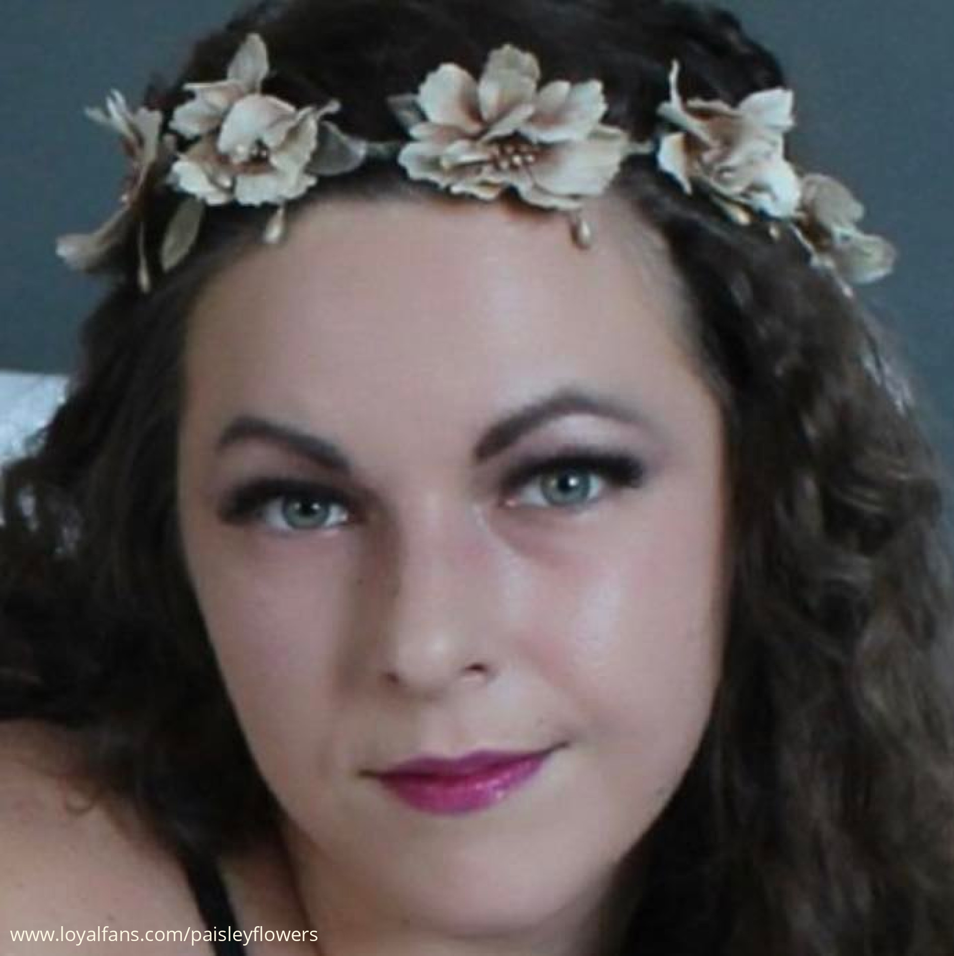 Paisley Flowers's videos and clips | Official account | LoyalFans