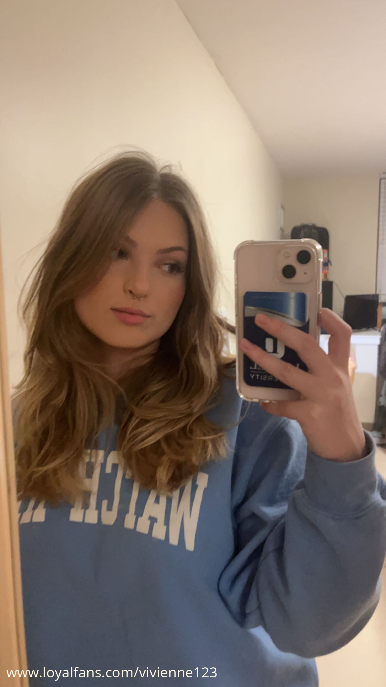 Vivienne123's videos and clips | Official account | LoyalFans