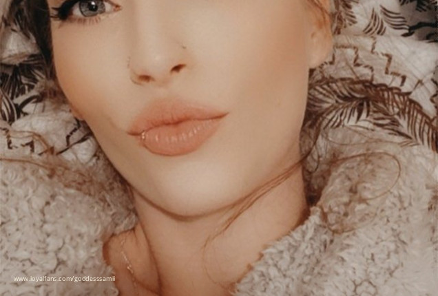 The deluxe - Goddess Samii Official Profile | www.Loyalfans.com