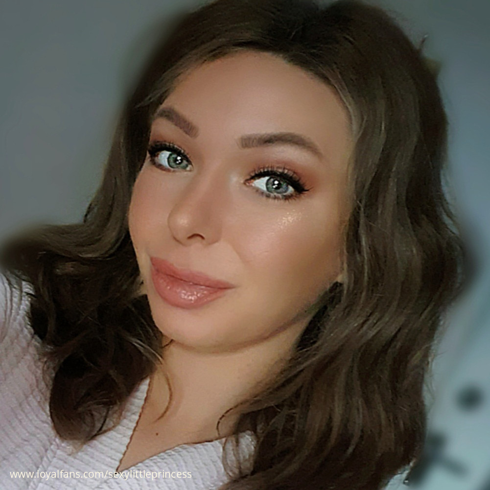 Sexy Little Princess Nat ’s Official Social Fan Page | LoyalFans