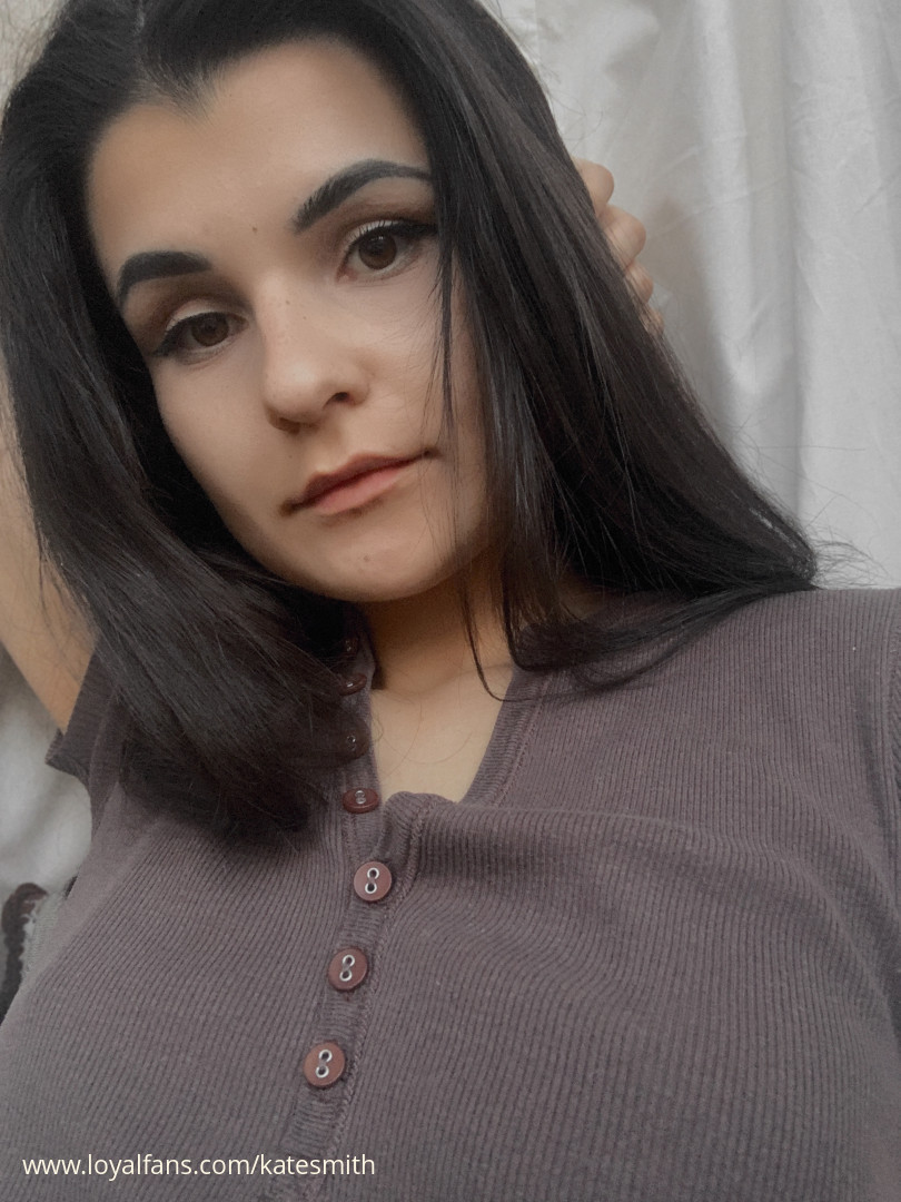 KateSmith’s Official Social Fan Page | LoyalFans