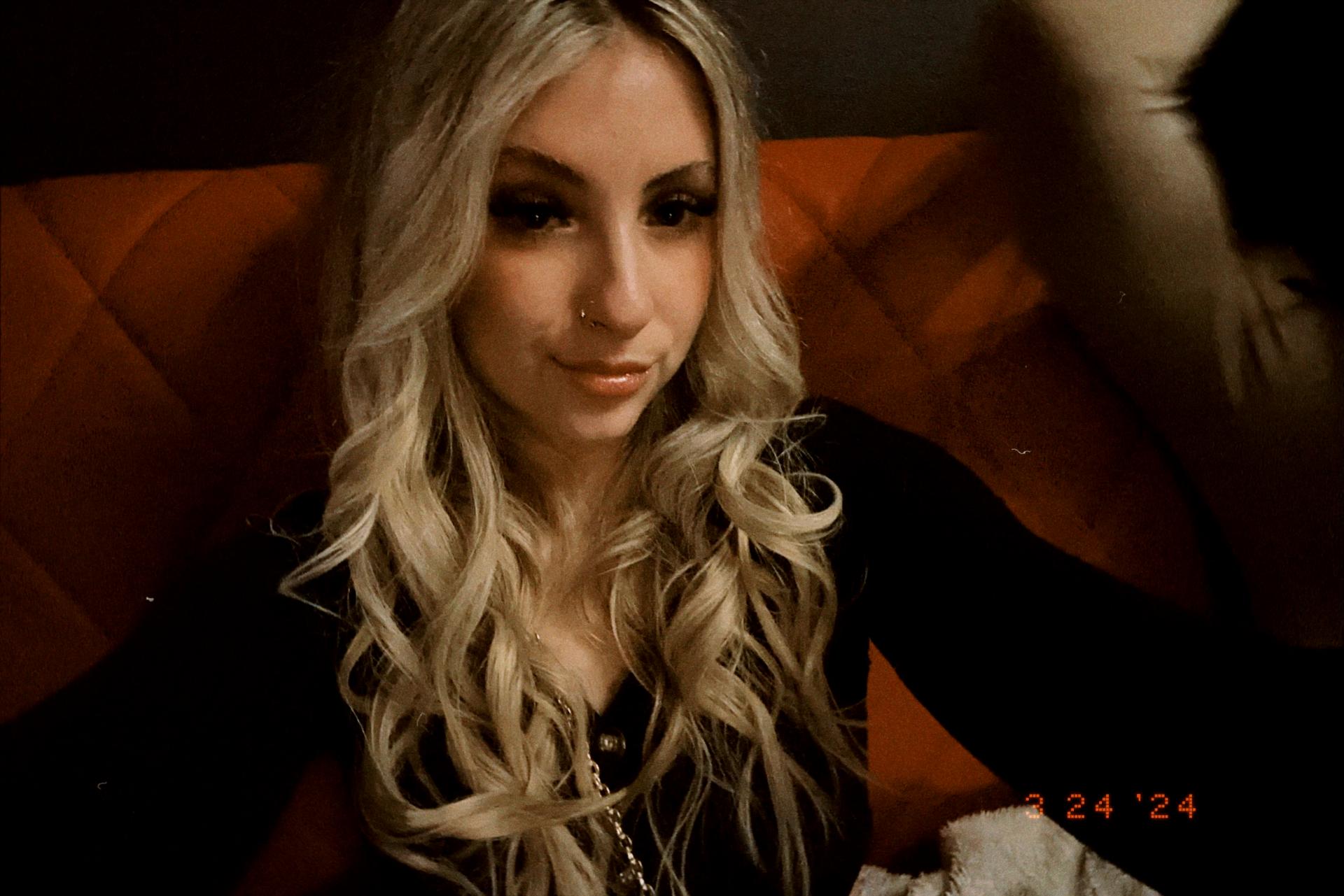 The Queen BB’s Official Social Fan Page | LoyalFans