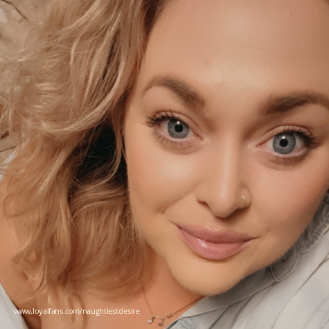 Naughtiest desire’s Official Social Fan Page | LoyalFans