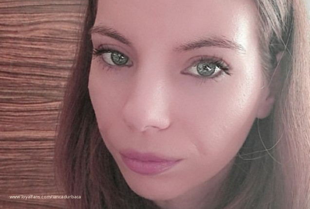 😊 - Ana Ana Official Photos | www.Loyalfans.com