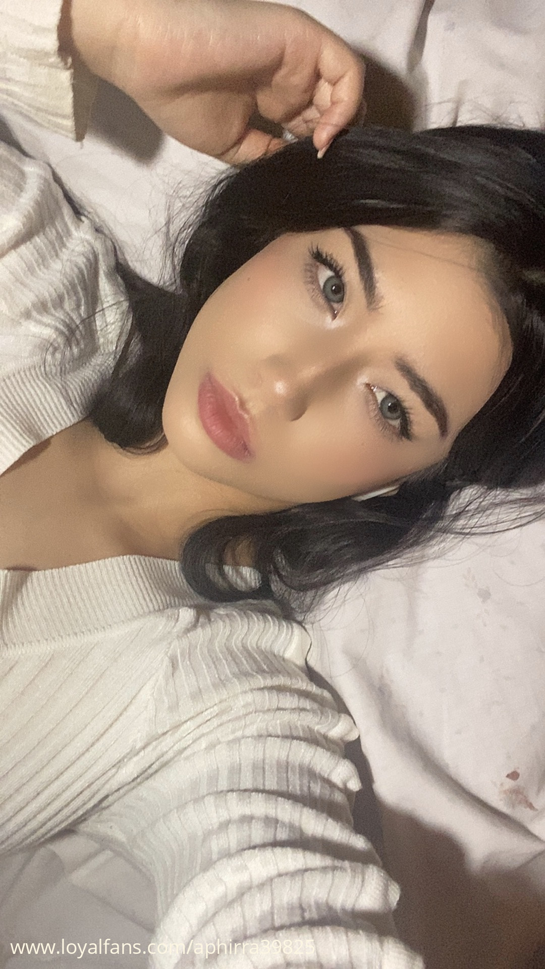 Saphirra’s Official Social Fan Page | LoyalFans