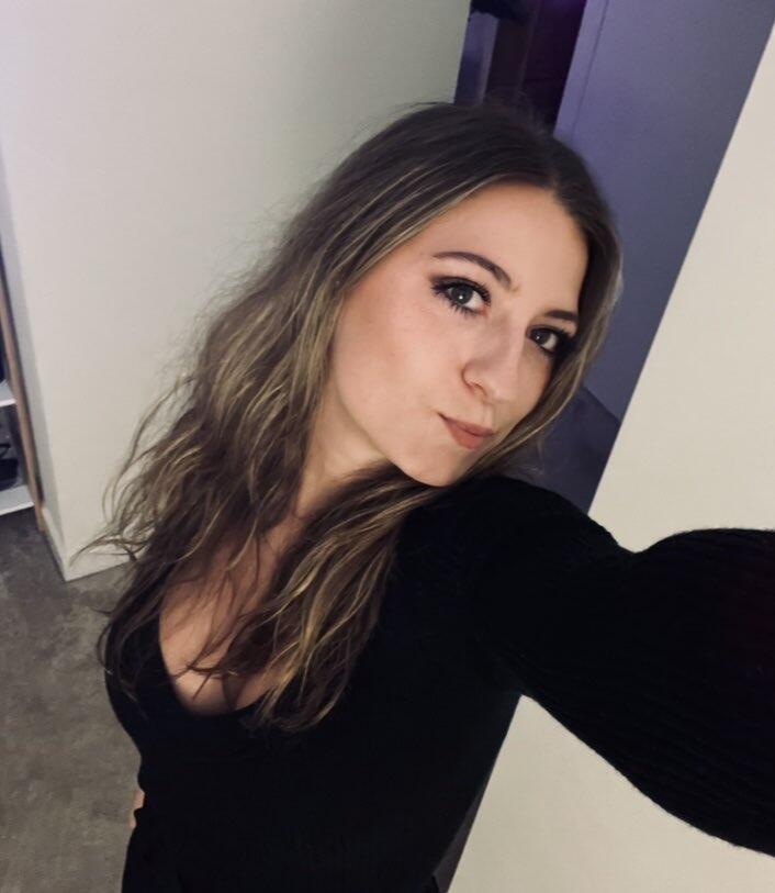 Queen Aileen’s Official Social Fan Page | LoyalFans