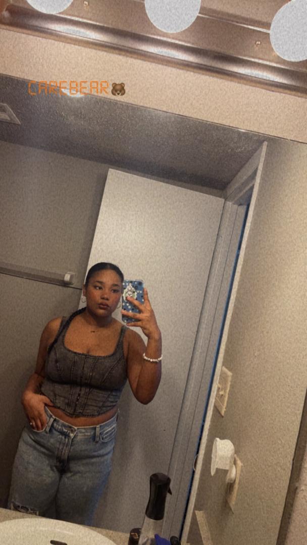 PrincesaTiania’s Official Social Fan Page | LoyalFans