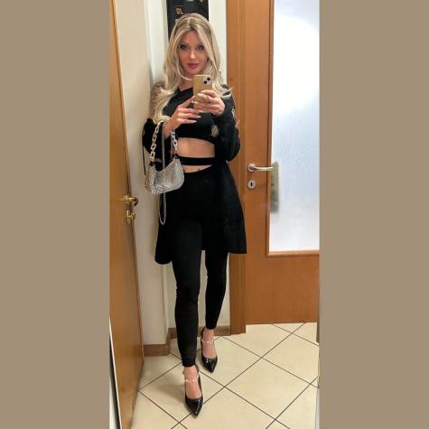 Goddess worship - Goddess AnnDee O Official Photos | www.Loyalfans.com