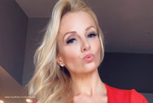 👄MILF Lover👄 - Callie Skye Official Photos | LoyalFans
